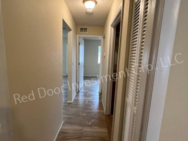 1, 2 & 3 Bedroom Apartment Community Close to Hontoon Island in Deland 3 Bedroom Apartment for Rent at 2744 Botts Landing Rd, Deland, FL 32720