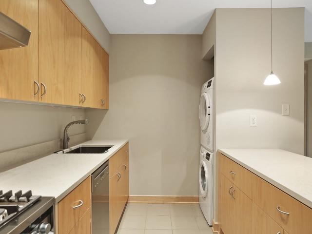 1, 2 & 3 Bedrooms Available, near U of M! Beautiful remodeled Apartments! Lauderdale 2 Bedroom Apartment for Rent at 1570 Eustis St, Roseville, MN 55108 Roseville
