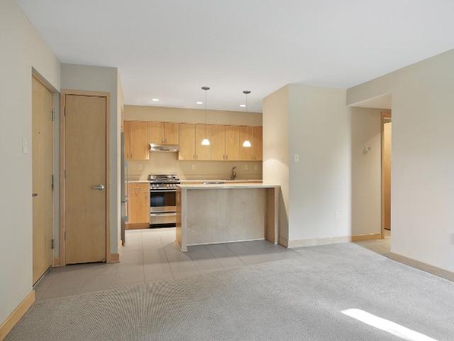 1, 2 & 3 Bedrooms Available, near U of M! Beautiful remodeled Apartments! Lauderdale 2 Bedroom Apartment for Rent at 1570 Eustis St, Roseville, MN 55108 Roseville