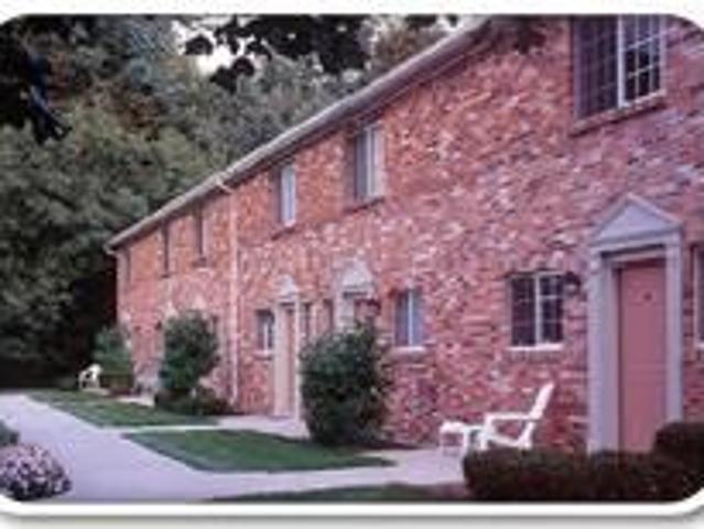1&2BD Apartments, 2BD Townhouses, Laundry, Eat in Kit Albany / Troy map