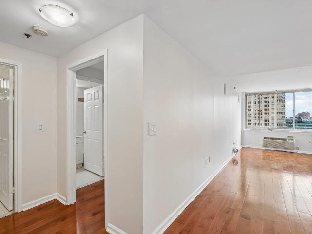 1 2Nd St # 1503