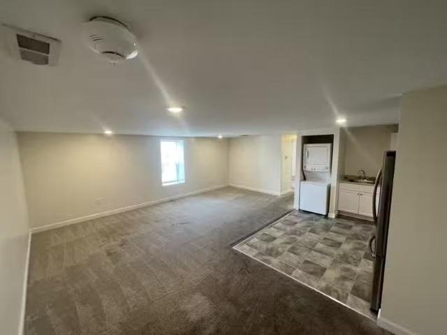 $1,350 2 Bedroom 2 Bathroom Apartment In Downtown Henderson.