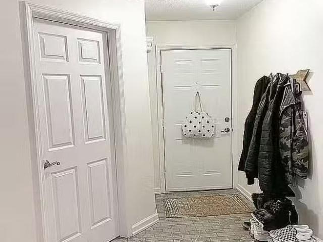 $1,300 2 Bedroom 1 Bathroom Apartment In Rome With Great Ame.