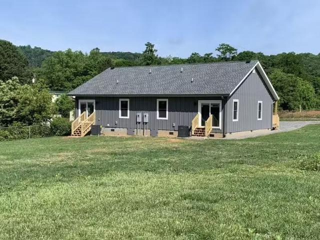 $1,550 2 Bedroom 1 Bathroom Apartment In Asheville With Grea.