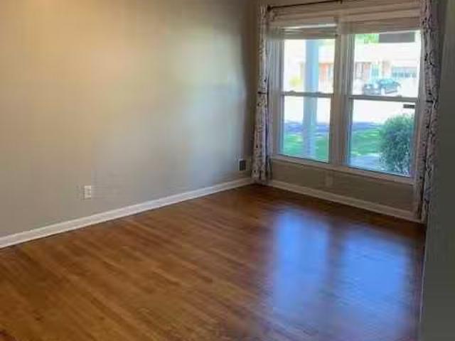 $1,595 3 Bedroom 1.5 Bathroom House In Louisville With Great.