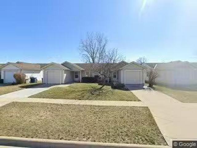 $1,500 2 Bedroom 1 Bathroom Duplex in Marysville with Great.