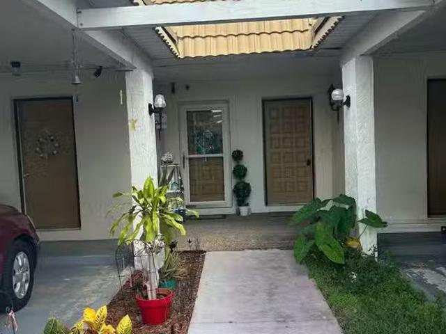$1,500 2 Bedroom 2 Bathroom prime location near Trinity 394.