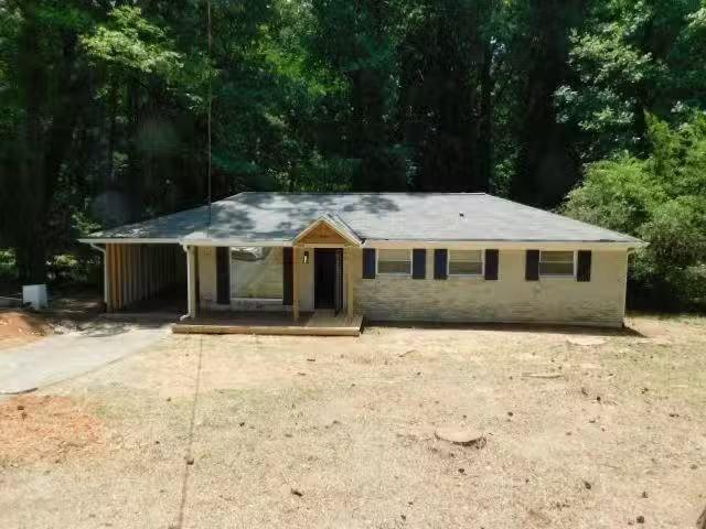 $1,500 3 Bedroom 2 Bathroom House In Atlanta With Great Amen.