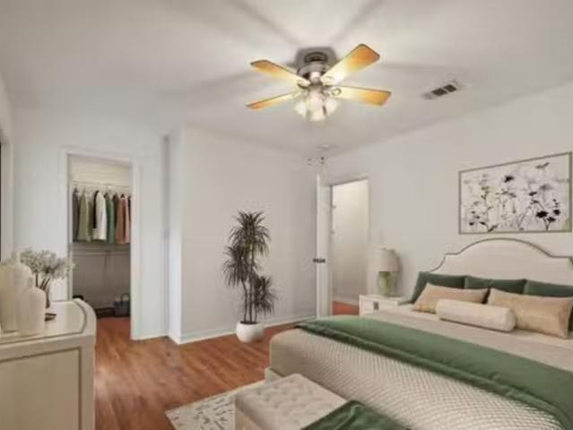 $1,500 3 Bedroom 2 Bathroom House In Pensacola With Great Am.