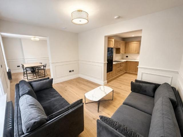 1 5 Union Street, East Sussex BN1 5 bed apartment to rent £3,800 pcm £877 pw