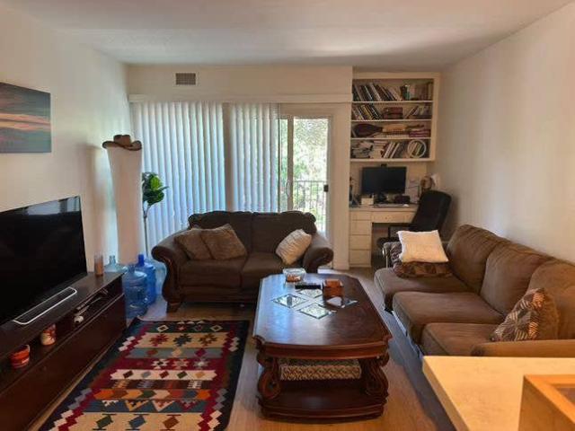 $1,650 Private Room – in a 2bd/2b