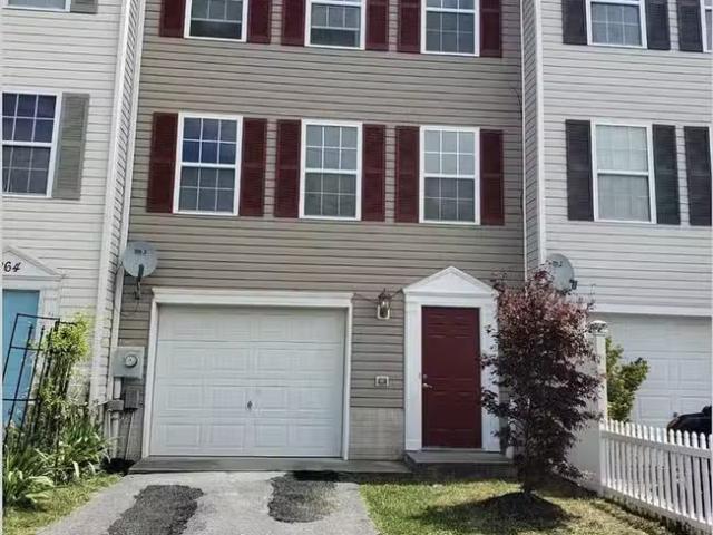 $1,695 4 Bedroom 2.5 Bathroom House In Inwood With Great Ame.