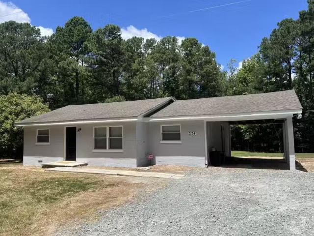 $1,750 2 Bedroom 1 Bathroom House In Apex With Great Ameniti.