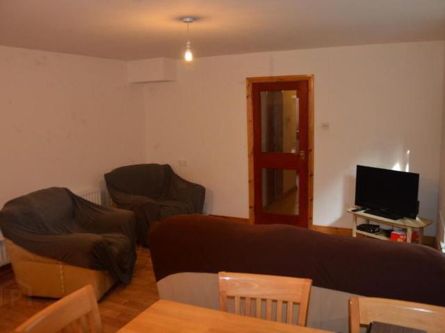 1 72 Fitzroy Avenue, Belfast, BT7 1HU