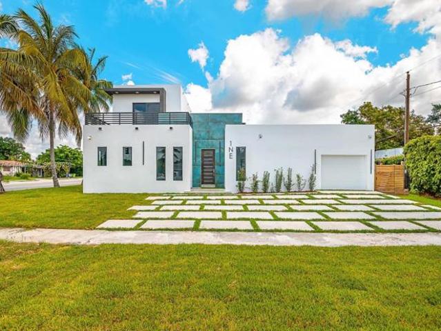 1 87th St NE, El Portal, FL 33138