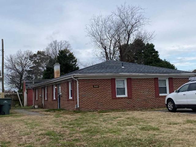 1 8121 Tidal Road, Unit A 2 Bedroom Apartment for Rent at 8121 Tidal Rd, Norfolk, VA 23518 Camellia Gardens