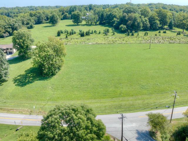 1.83 acres Chambers Road