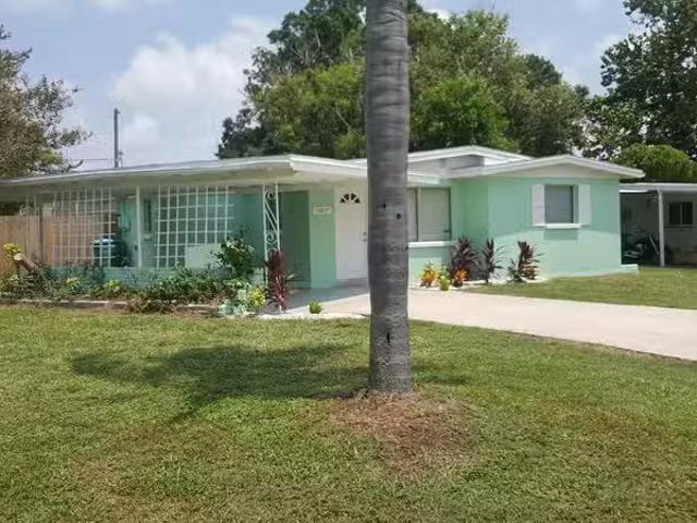 $1,950 2 Bedroom 1 Bathroom House In Largo With Great Amenit.