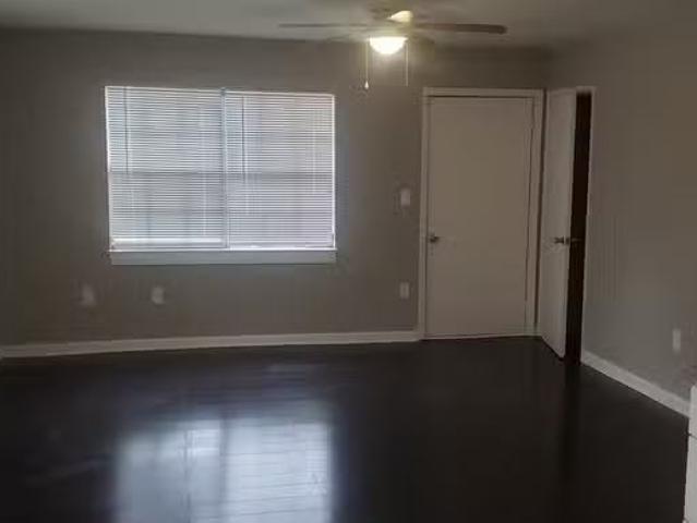 $1,950 3 Bedroom 2 Bathroom House In Hot Summerhill, Atlanta.