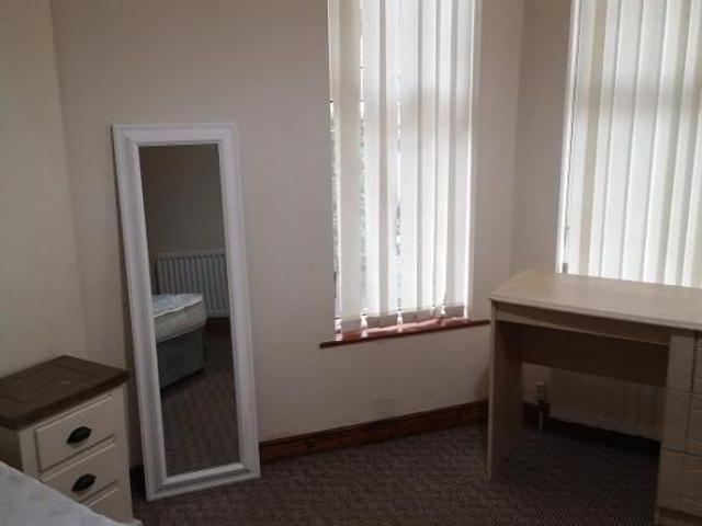 1, 95 University Avenue, Belfast, BT7 1GX