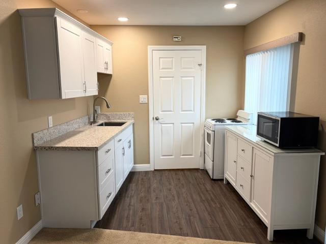 $1,995 UTILITIES INCLUDED Granny Flat West Santee