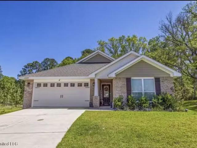 $1,925 3 Bedroom 2 Bathroom House In Gulfport With Great Ame.