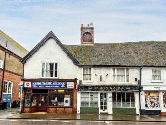 1a & 1b Hitchin Street, Baldock, 4 Bedroom Mixed