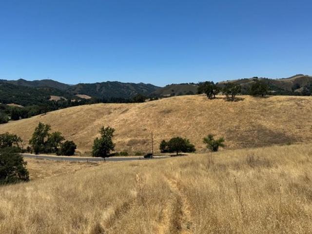 1A W San Martin Ave, San Martin, CA 95046