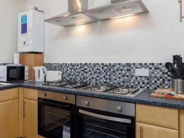 1a Warbreck Ave | 1 bed apartment for rent #165064341 | Rentberry