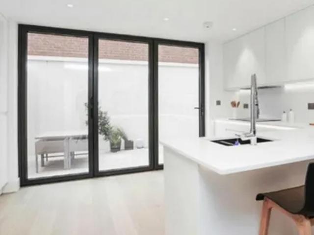 1a Willcott Road, London, W3 9QX, United Kingdom | 3 bed house for rent #167774628 | Rentberry