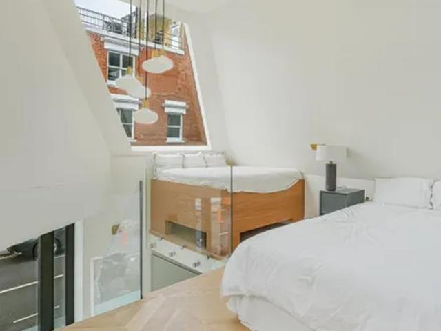 1a Cortayne Road, London, SW6 3QA, United Kingdom | 3 bed house for rent #167679364 | Rentberry