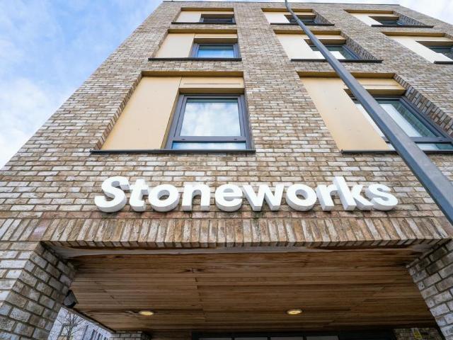 1A Gladstone Place 1 bed private hall to rent £1,083 pcm £250 pw