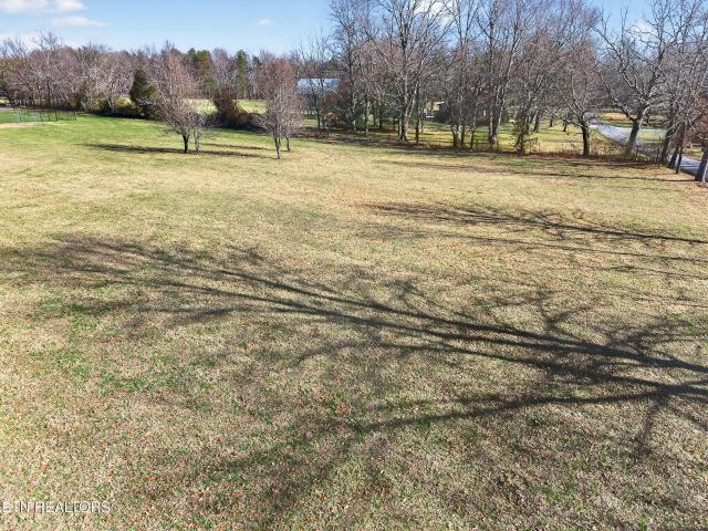 1ac Chestnut Hill Rd