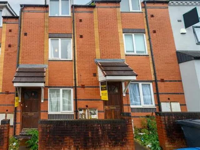 1B Exeter Road, Metchley, B29 6EU, United Kingdom | 5 bed house for rent #133645058 | Rentberry