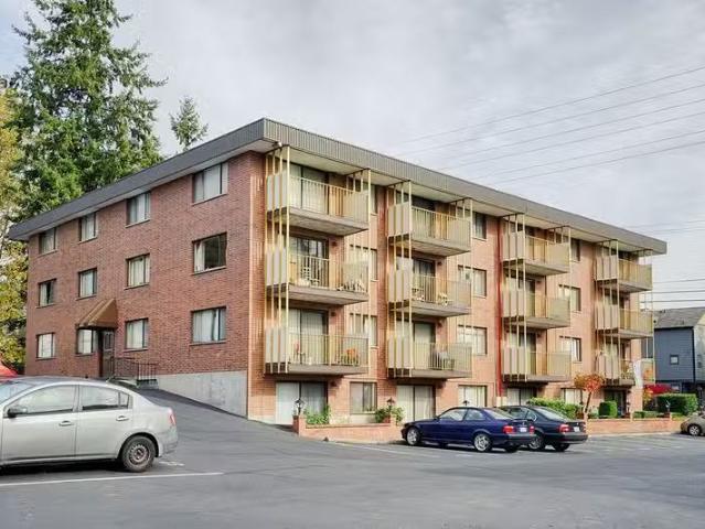 1BD/1BA Northgate View Apartments