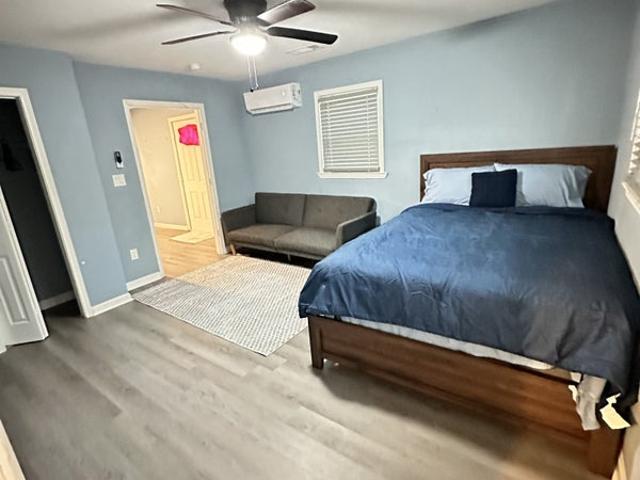 1BD/1BA PRIVATE 600 SQ PRIVATE APARTMENT #1