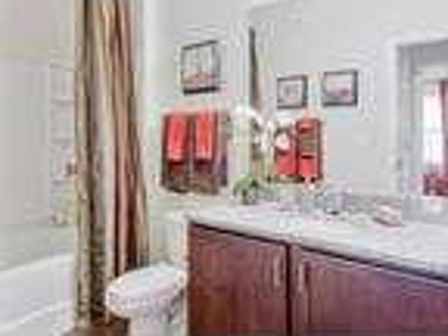 1Bd 1Ba Available $1702/month