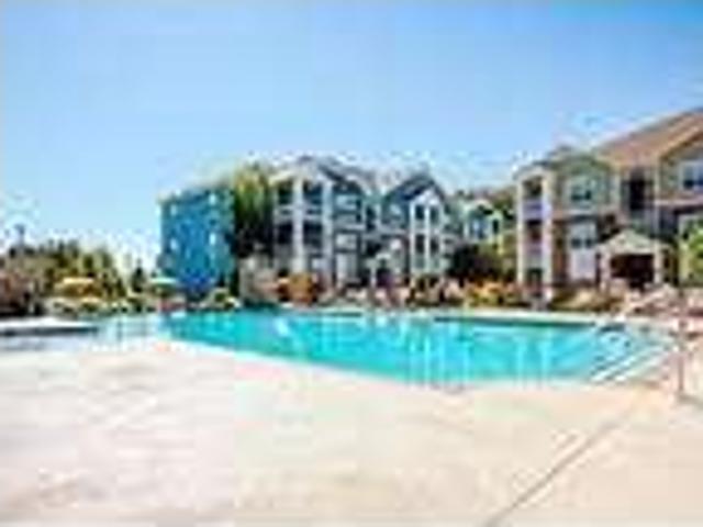1BD 1BA Available Today $1274/Month