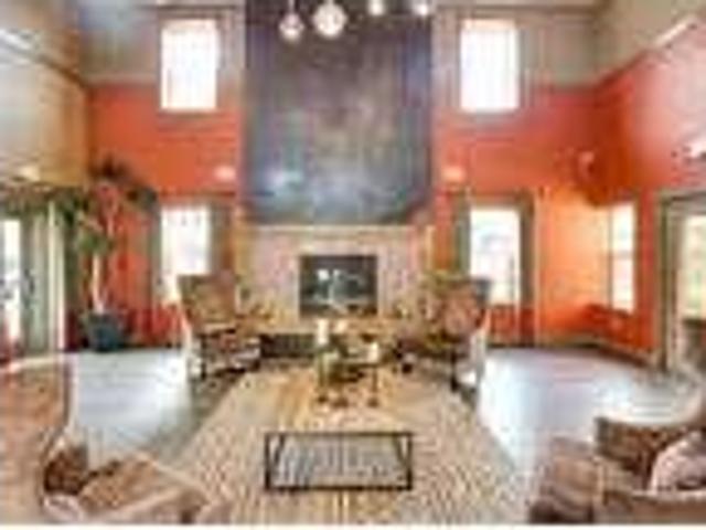 1BD 1BA Available Today $1329 Per Month