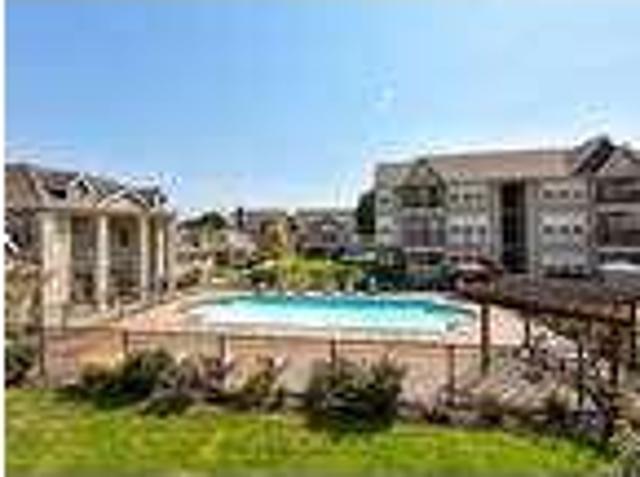 1BD 1BA $1059/Mo
