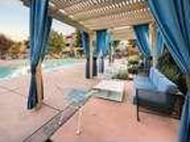 1BD 1BA $2248/mo