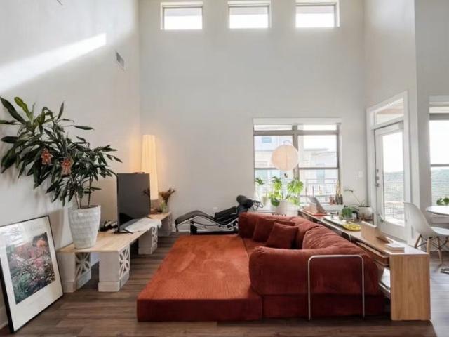 1bd available in Artist/Design led Apartment