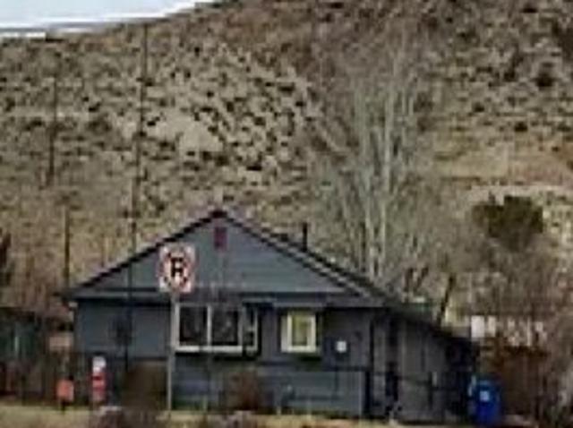1bdr 1ba with many extras