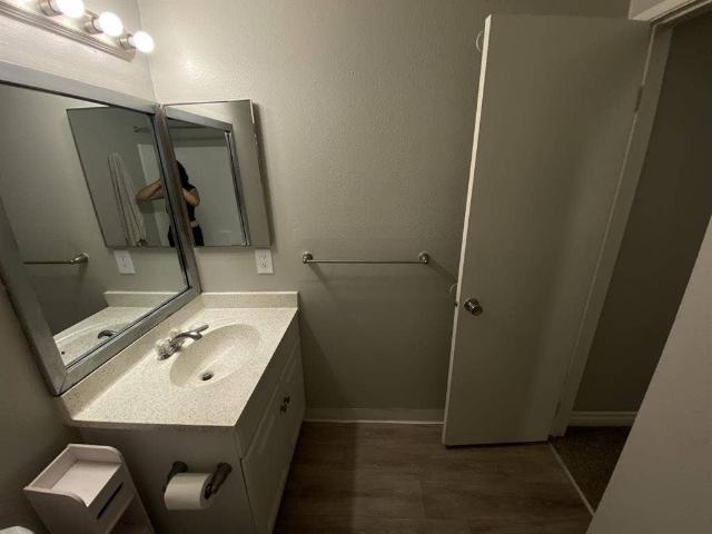1BED 1 BATH