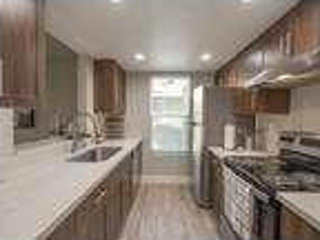 1Bed 1Bath $1925/Mo