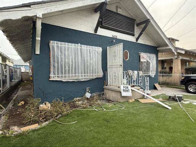 2 bedrooms/1 bath for rent near USC