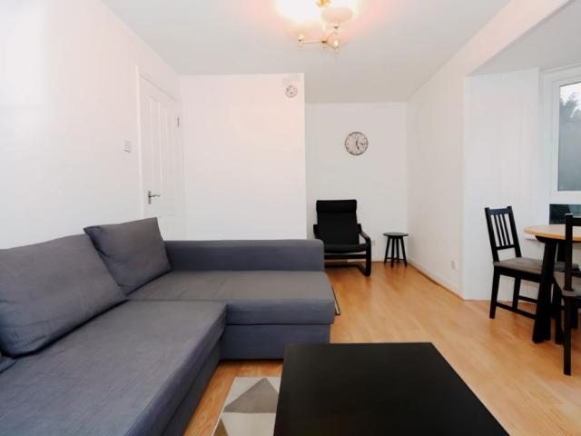 1Bedrooms, 1Bathrooms