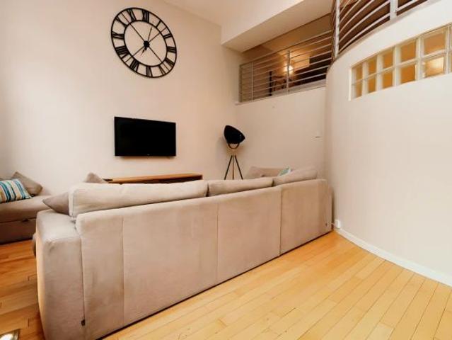 1Bedrooms, 1Bathrooms