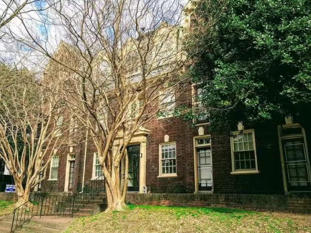 1BR/1.0BA 1128 W. Grace St