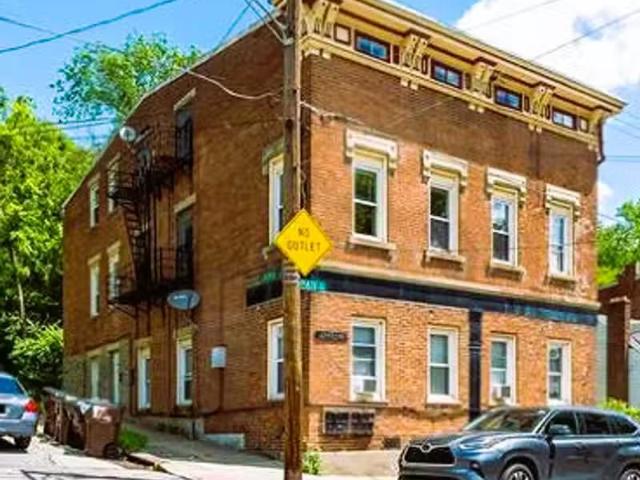 1BR/1.0BA 1646 Pulte